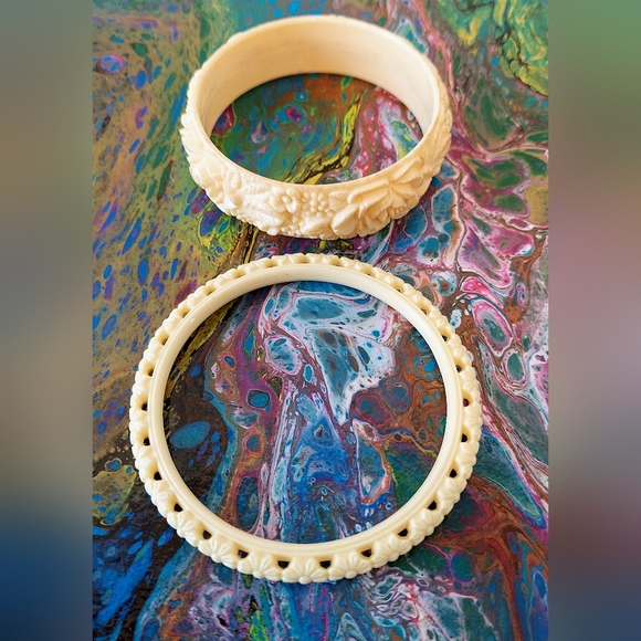 Jewelry | Vintage Carved Bangle Bracelets Vtg Celluloid Plastic ...